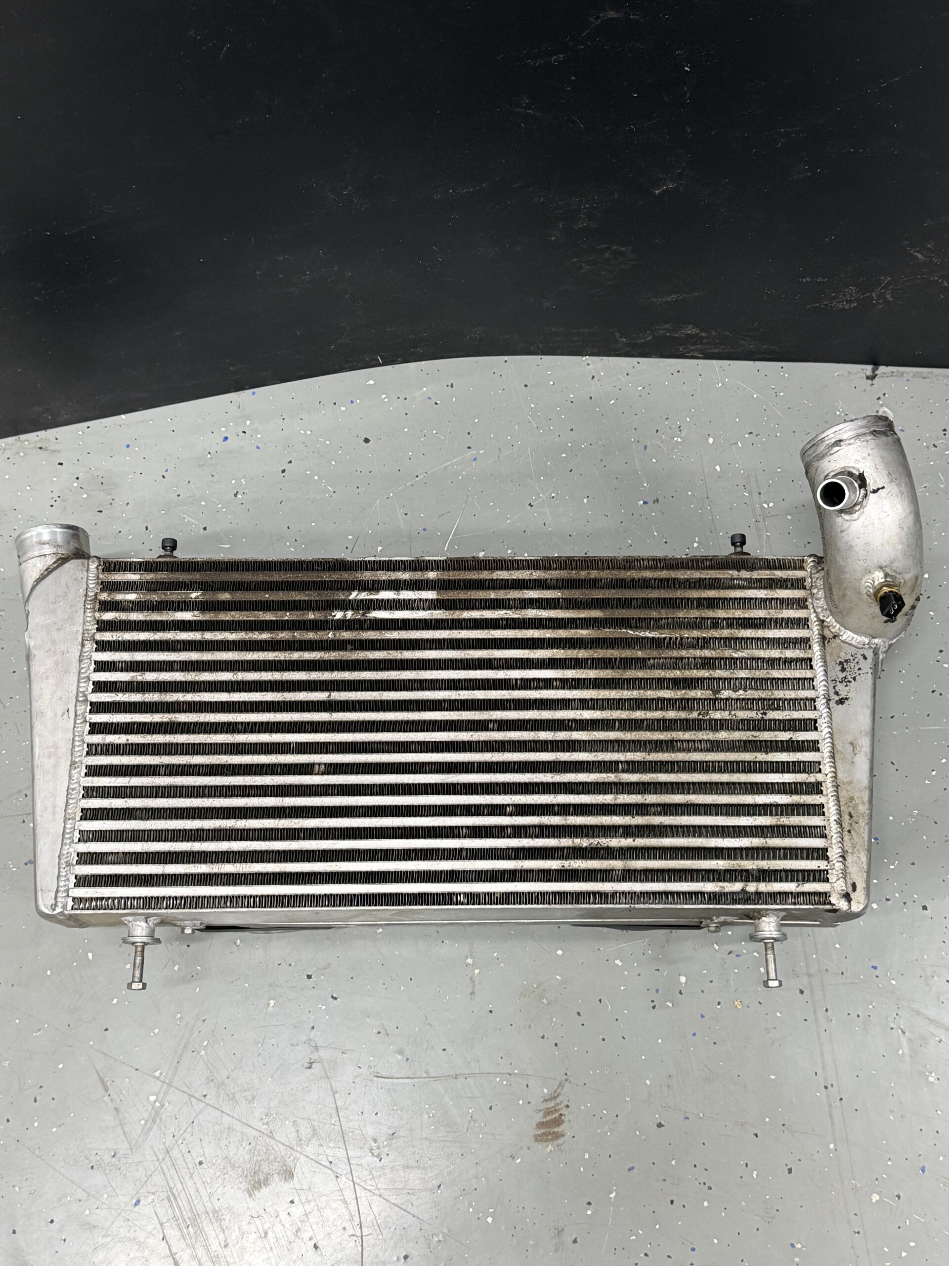 Intercooler Met 2 Vinnen Zuigend - Autocross Markt